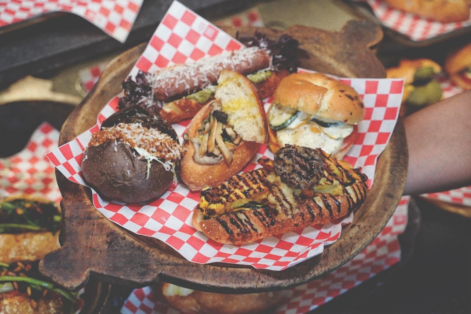 新開幕！心目中前三名好吃的麵包店「Seed Bakery Flavor 麵包籽光埔店」特別娉請米其林主廚來研發各式特色輕食沙拉及餐食麵包！回購率百分百！ - 阿華田的美食日記