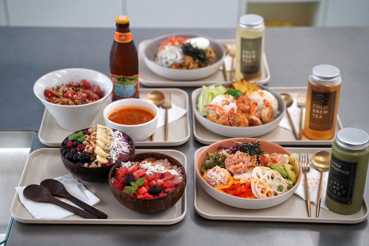 這間「Pokeology 樂聚波奇」絕對是我近期的超級愛店！整間店超有質感，不說還以為是間網美咖啡廳，沒想到是間夏威夷波奇碗專賣店！最便宜 ...