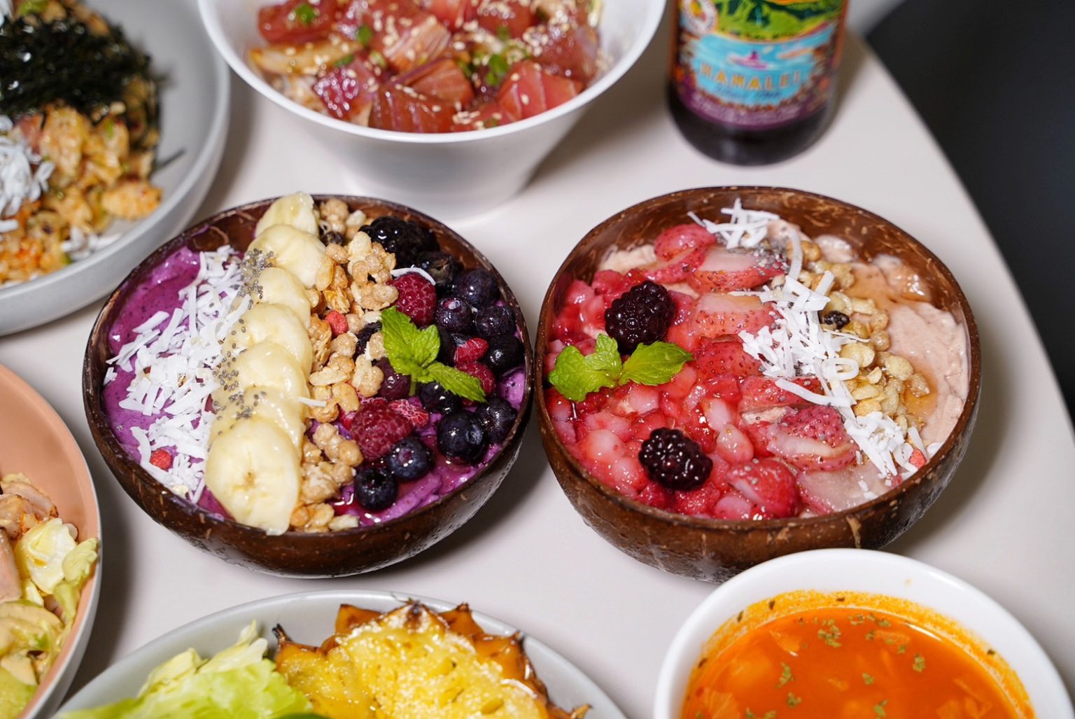 這間「Pokeology 樂聚波奇」絕對是我近期的超級愛店！整間店超有質感，不說還以為是間網美咖啡廳，沒想到是間夏威夷波奇碗專賣店！最便宜 ...